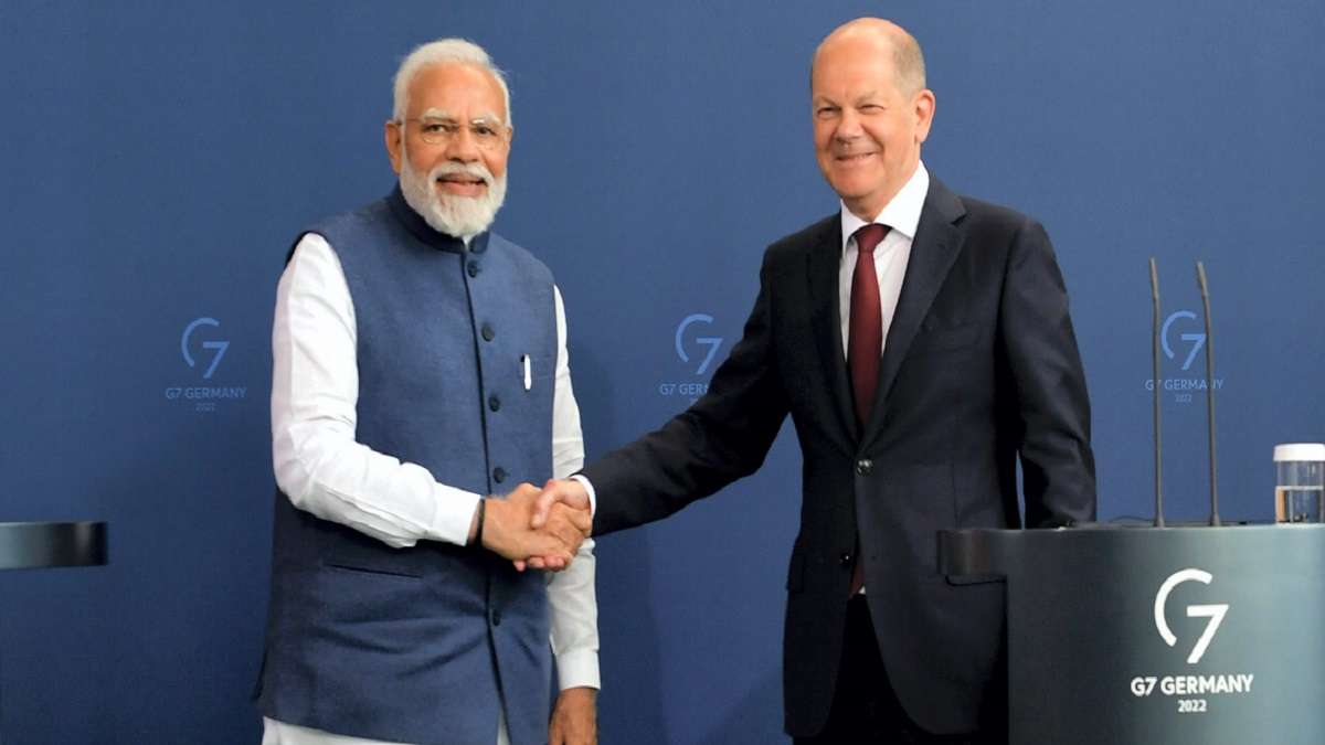 What PM Modi gifted to German Chancellor Olaf Scholz during visit to ...