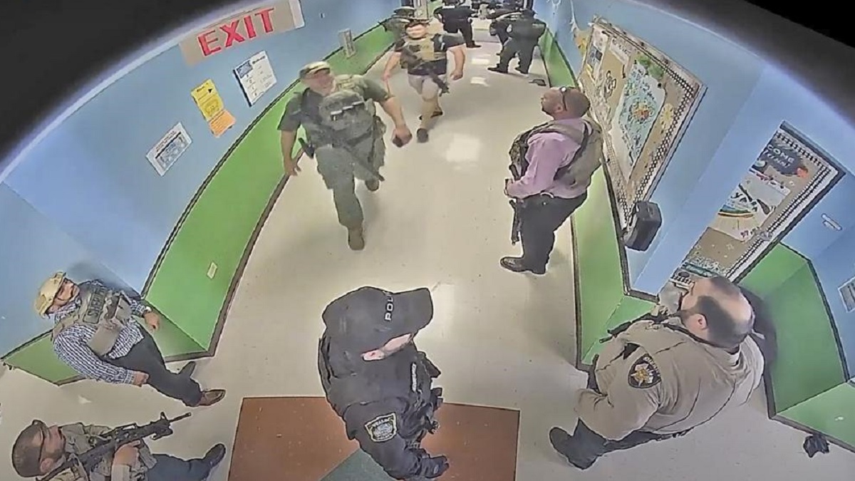 Texas school shooting: CCTV video of Uvalde attack raises serious ...