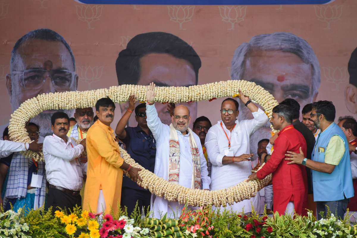 Amit Shah goes ballistic on Nitish Kumar in Bihar: 'In 2014, aap naa ... Amit Shah goes ballistic on Nitish Kumar in Bihar: 'In 2014, aap naa ...
