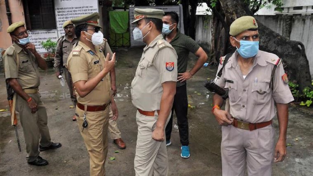 Bihar: Constable killed as miscreants open fire at police patrolling team in Siwan | India News ...