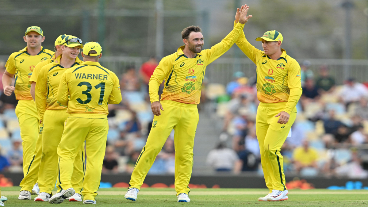 AUS vs NZ, 1st ODI: Aussies restrain gritty Blackcaps, hosts need 233 ...