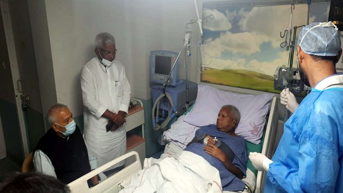 IRCTC scam case: Delhi court allows Lalu Prasad Yadav to travel abroad ...