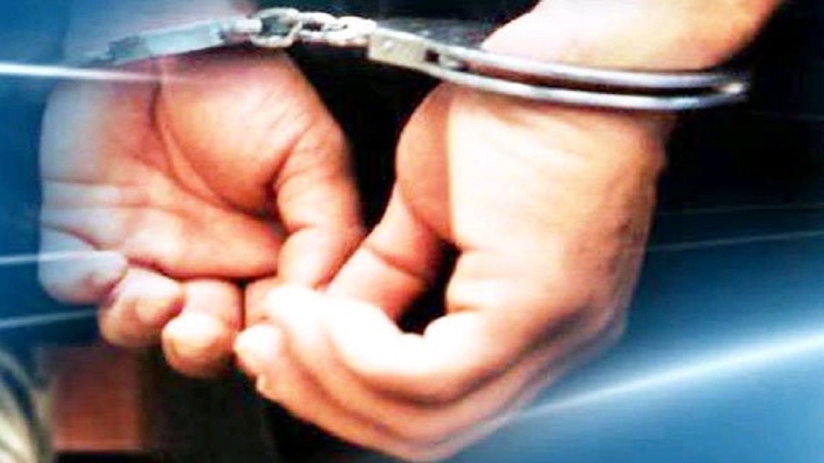 'Forgive me, suffered a lot after theft': Man returns valuables stolen ...