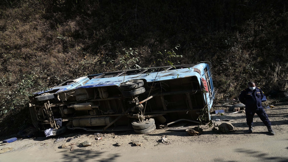 Not wearing seat belt claimed over 16,000 lives in road accidents in ...