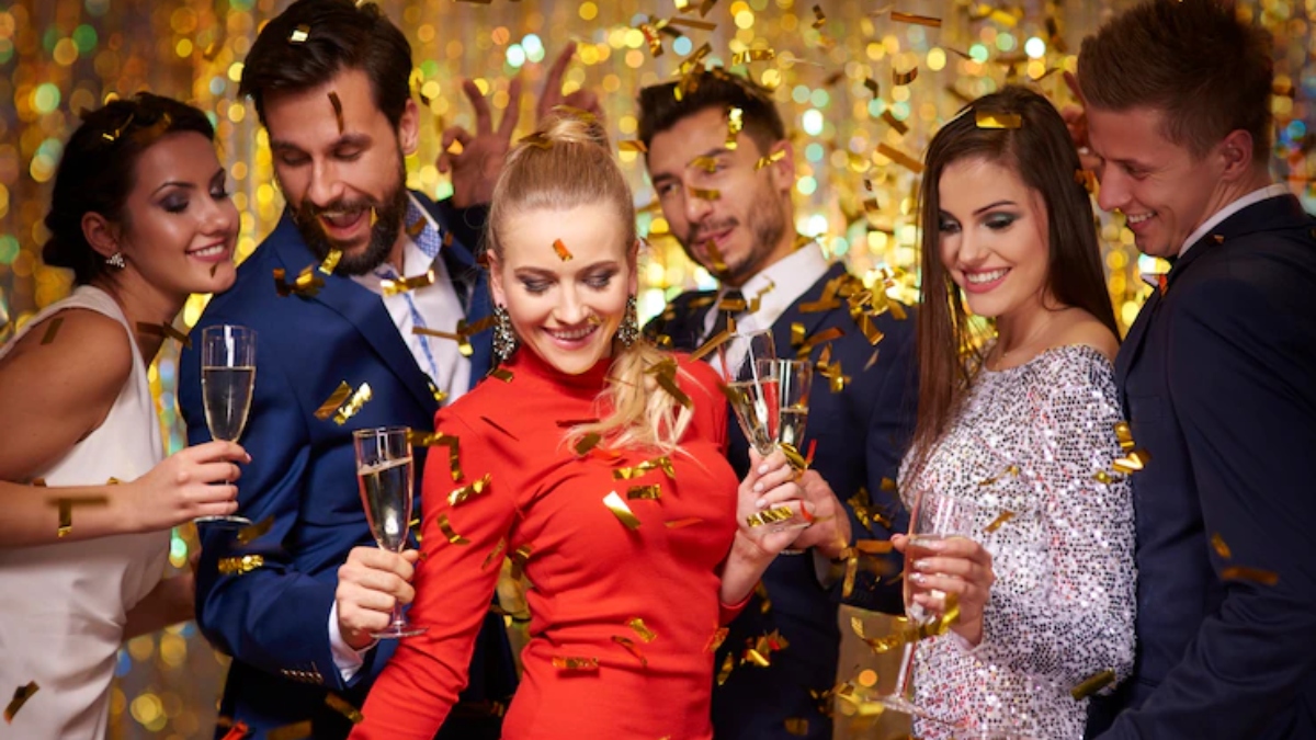 Planning Bachelor's Party for BFF? Venue, cocktail & costumes, here's ...