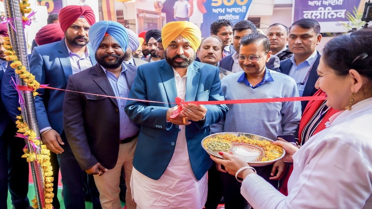 Punjab CM Bhagwant Mann, Arvind Kejriwal inaugurate 400 'Mohalla Clinics' in Punjab's Amritsar ...