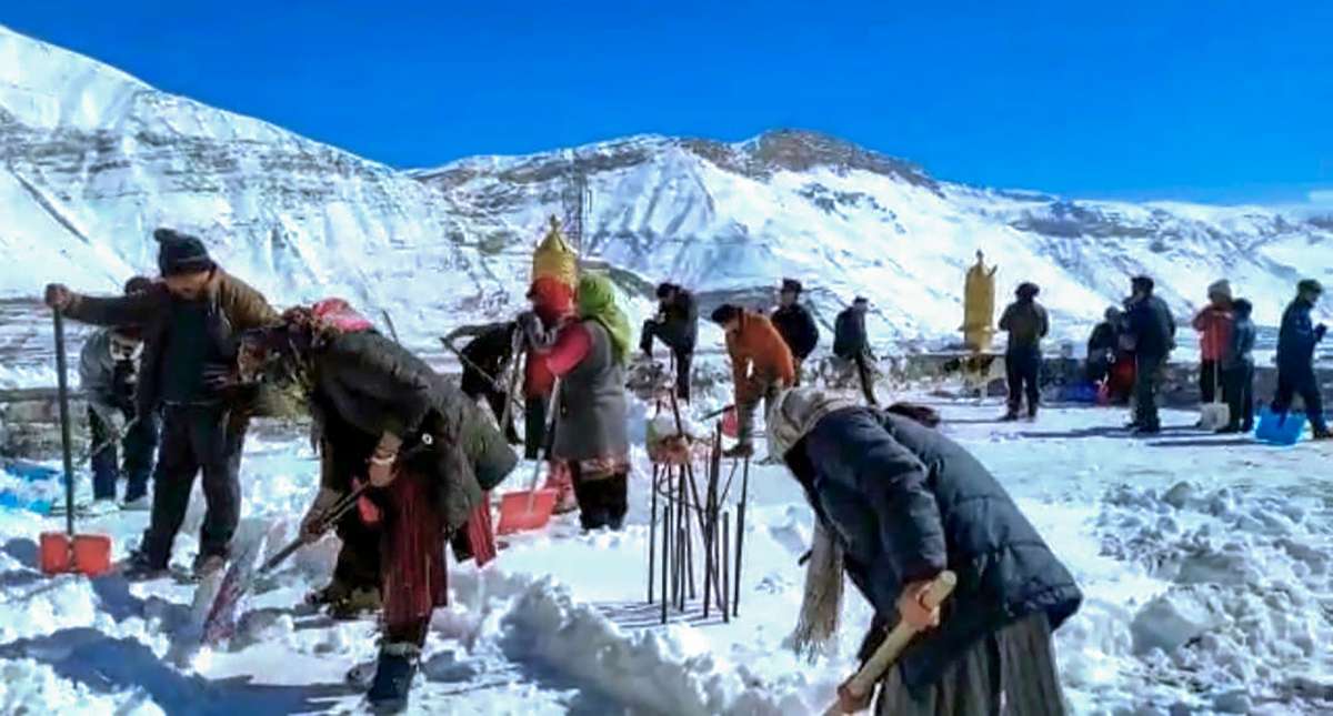 J-K village sarpanch shows the way in turning garbage into gold | India ...