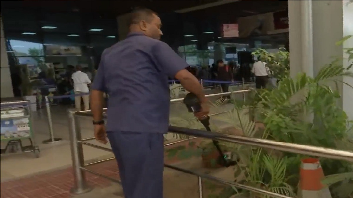 Bihar: Patna airport receives threat call; search operation by bomb ...
