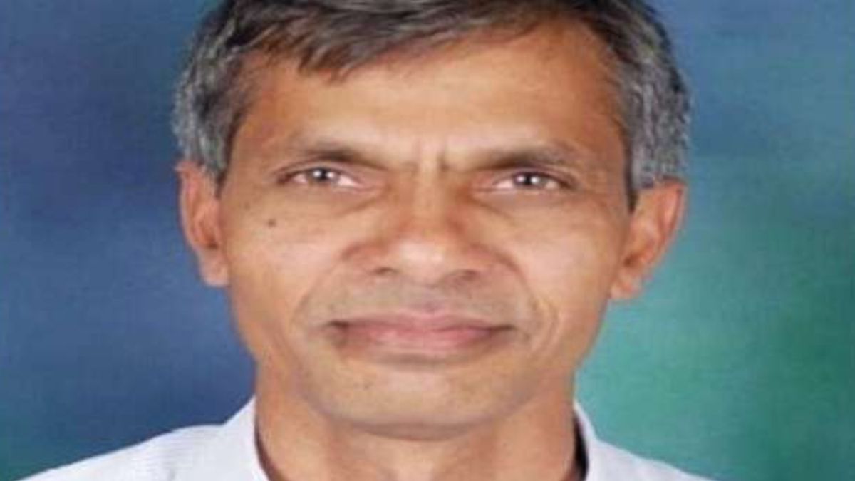 Dr. Suresh Gosavi appointed as Savitribai Phule Pune University Vice ...