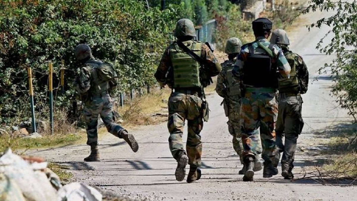 Jammu and Kashmir: Army, police foil infiltration bid in Poonch; 2 terrorists eliminated | India ...