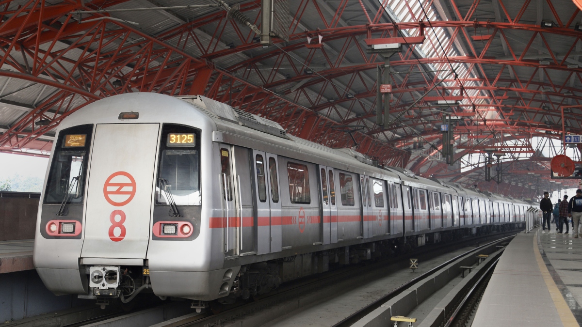 Historic milestone! Delhi Metro records highest-ever daily passenger ...