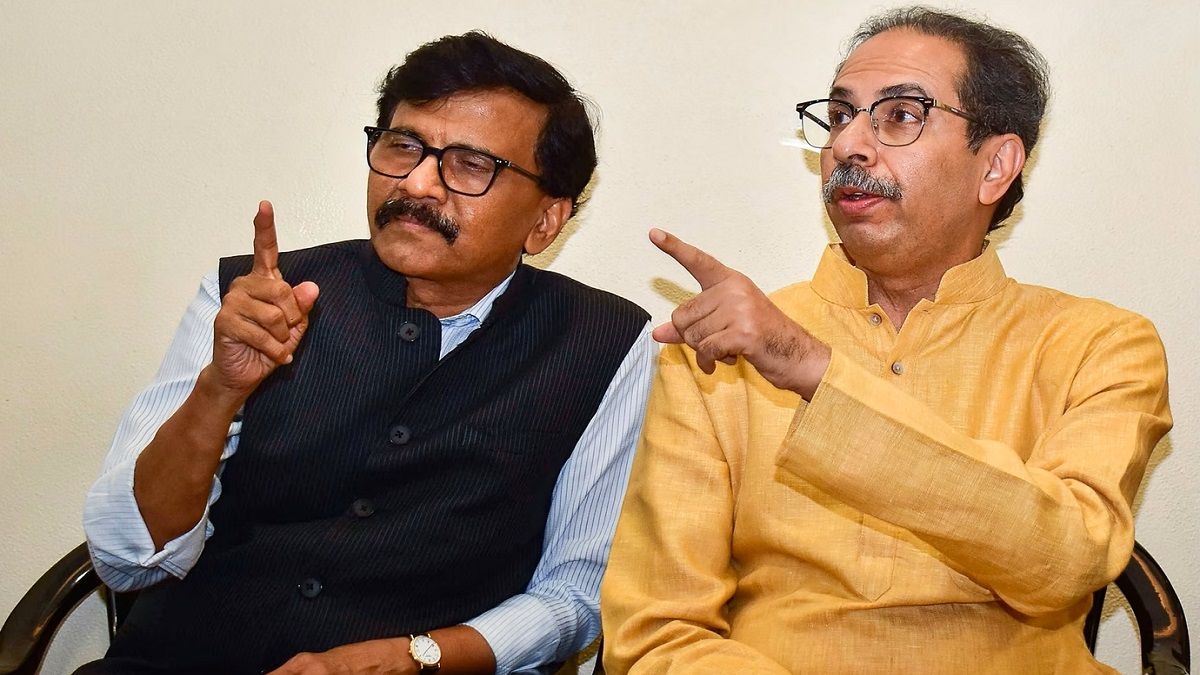 Uddhav, Sanjay Raut plead not guilty in defamation case by Shinde-faction MP | Maharashtra News ...