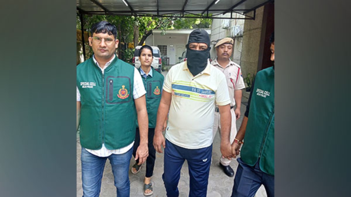 Delhi: Gangster wanted in MCOCA case from Salman Tyagi gang held after ...