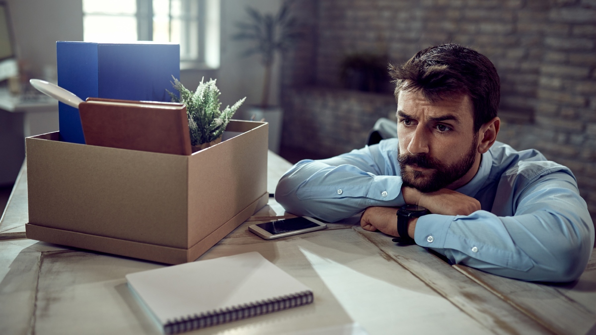 Insecure jobs can increase early death risk among employees, finds ...