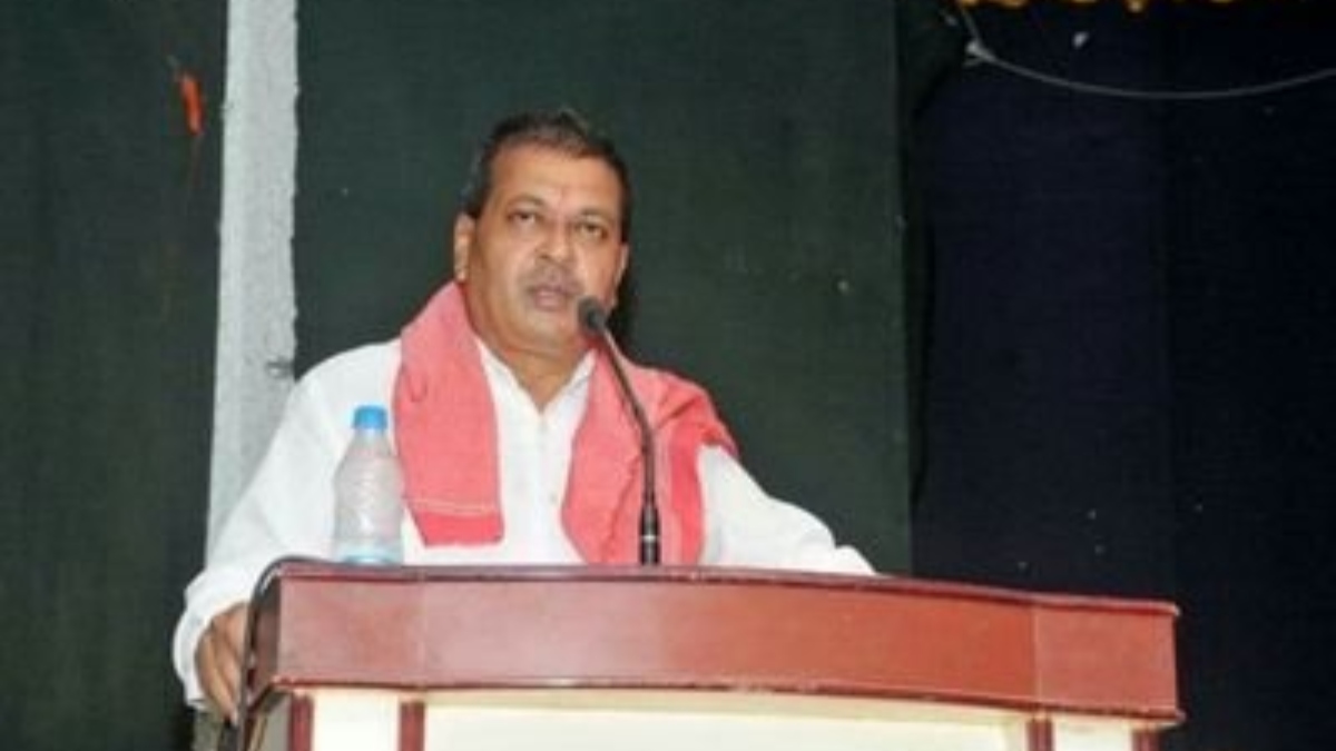 Maharashtra: Taxi driver threatens NCP MLA Raju Karemore, police register case | Maharashtra ...