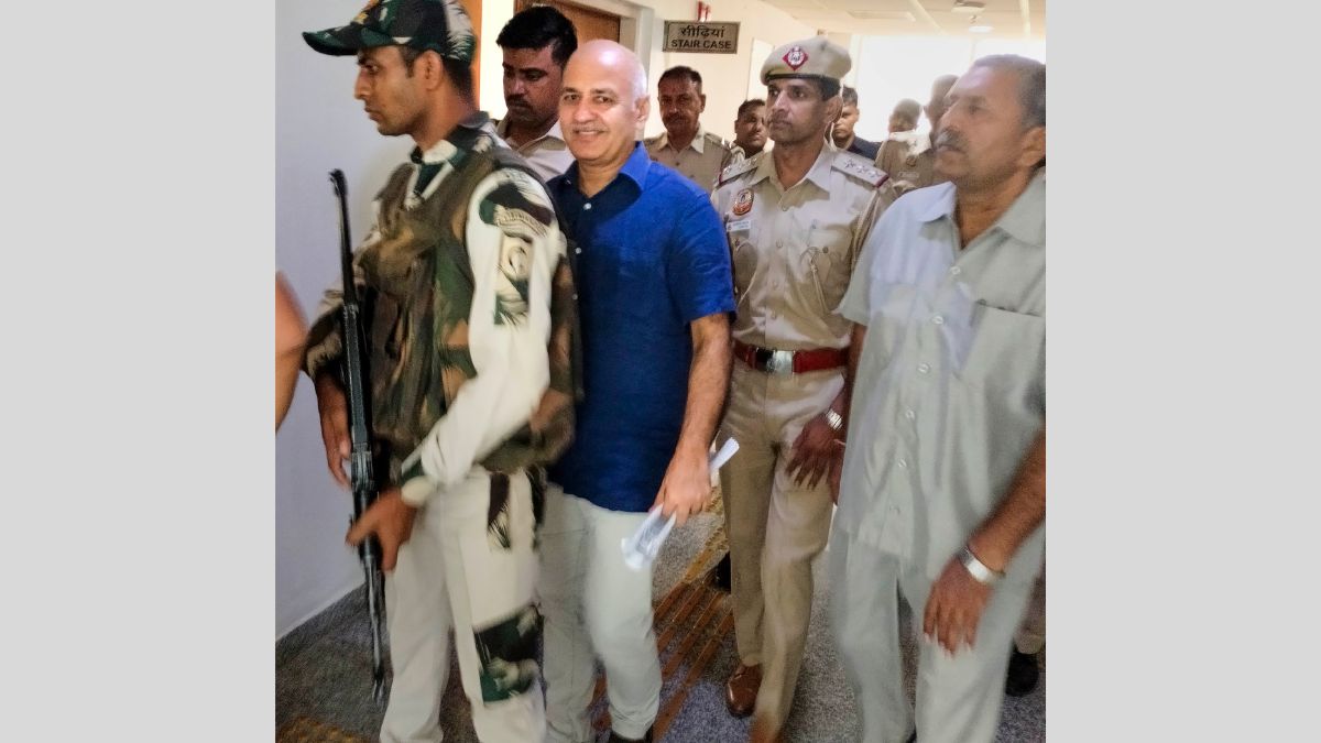 Delhi excise policy scam case: Manish Sisodia's judicial custody extended till December 11 ...