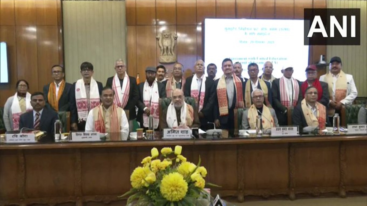 Centre, Assam government sign peace deal with militant group ULFA | India News – India TV