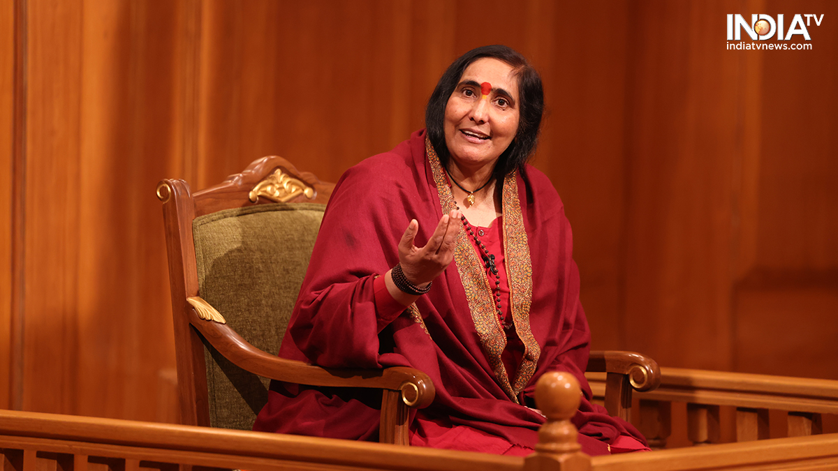 Did she get an offer to contest elections from Amethi? This is what ...