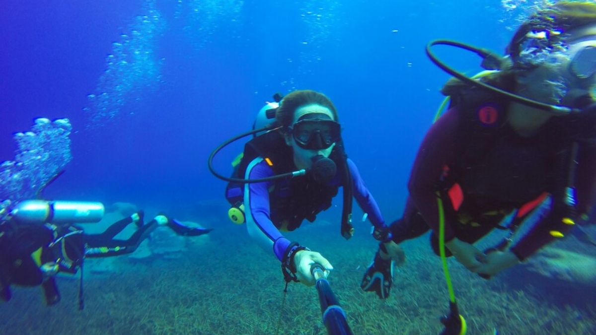 Snorkelling to Scuba Diving: 5 water sports to explore in Lakshadweep ...