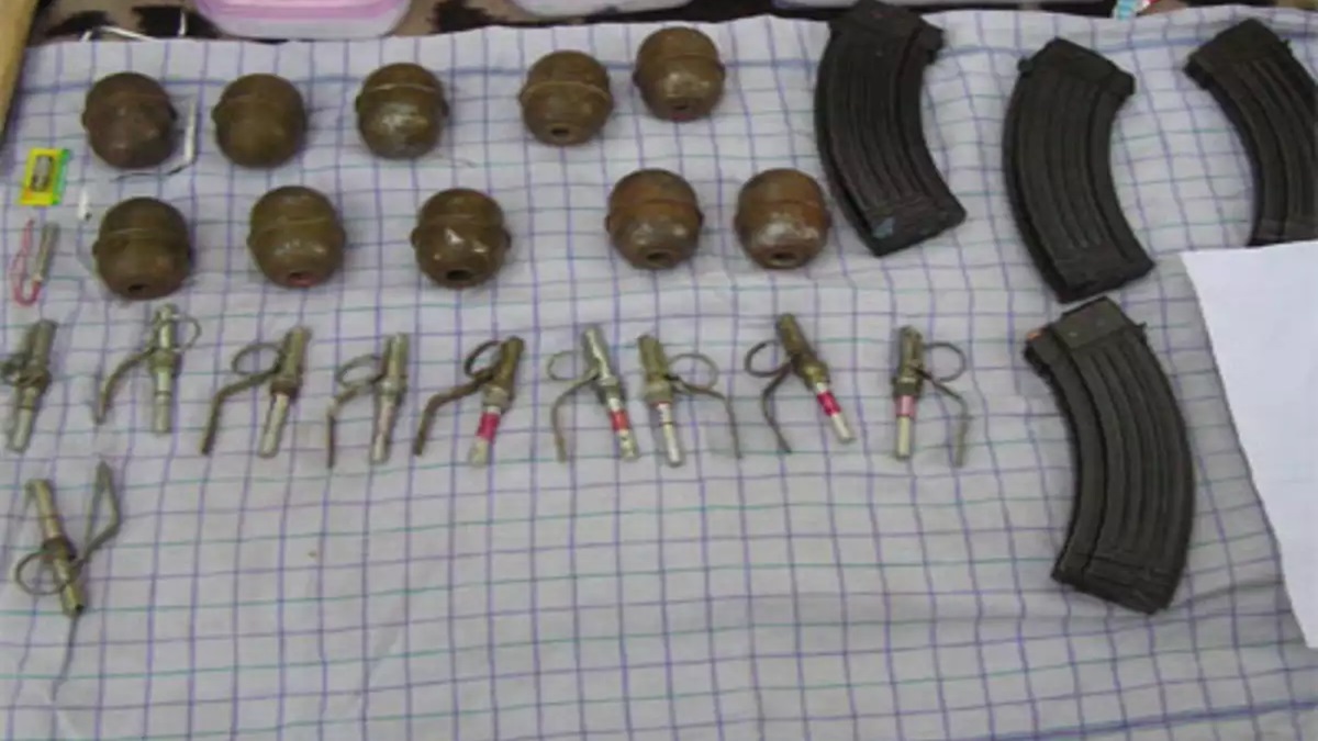 Maharashtra 54 detonators found outside Kalyan railway station in ...