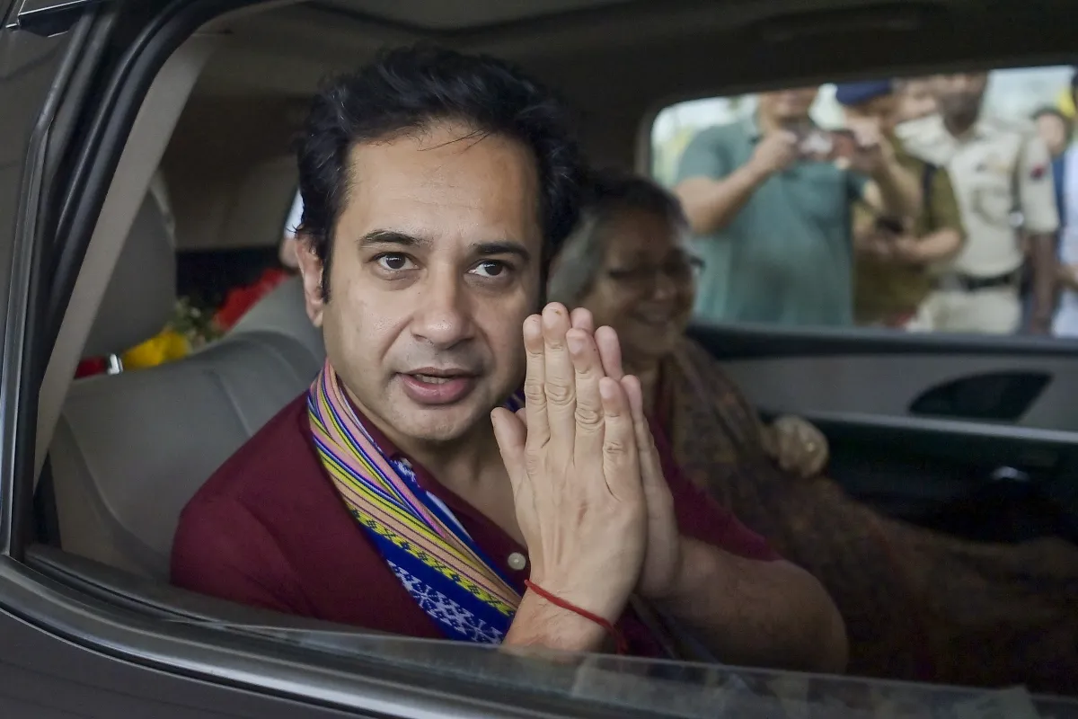 Indira Gandhi and Sonia Gandhi also took husband's surname: Tripura royal Pradyot Debbarman over ...