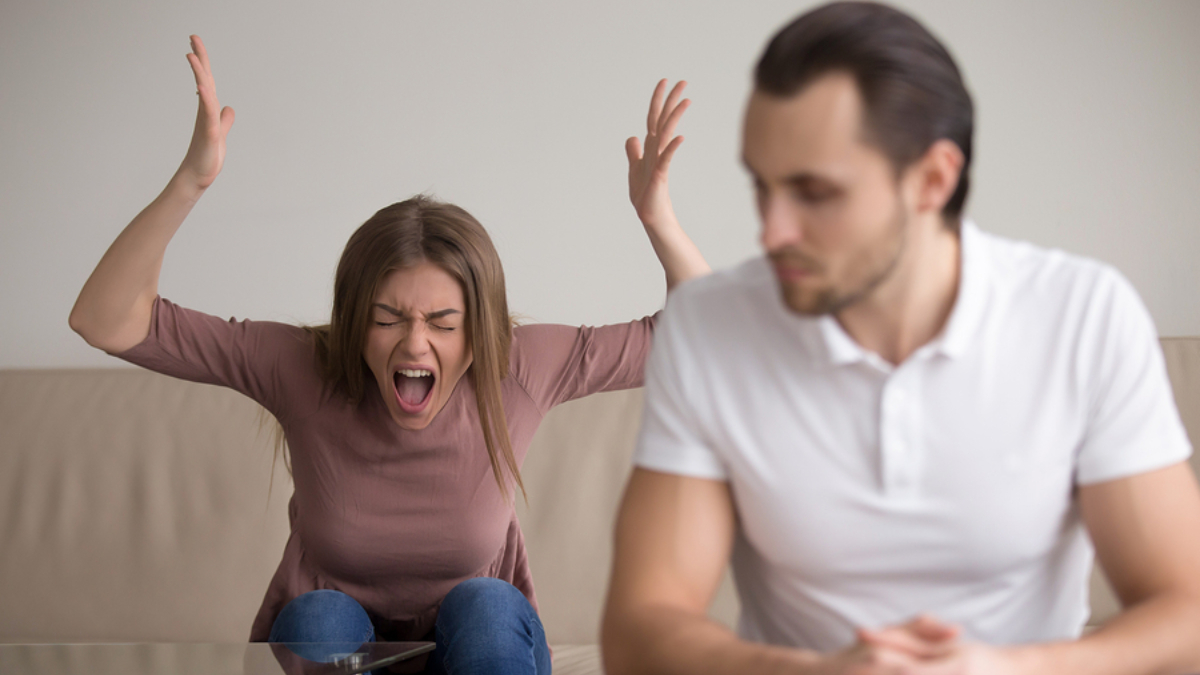 Constant Criticism to Gaslighting: 5 telltale signs of narcissistic ...