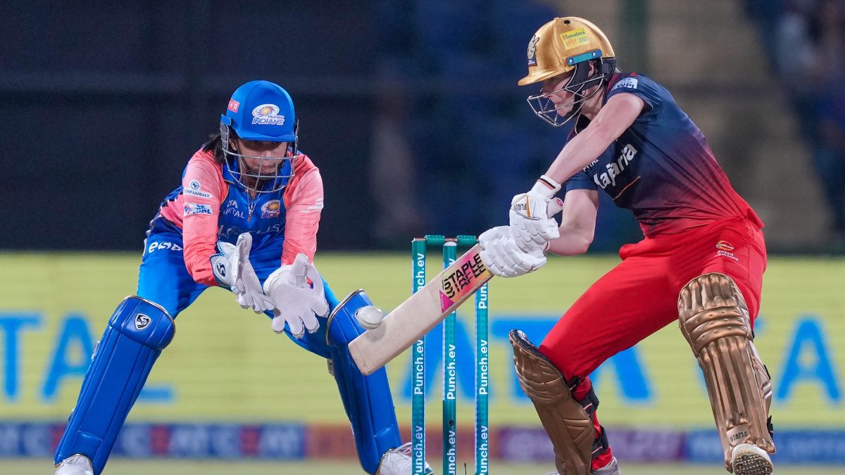 MI vs RCB WPL Eliminator 2024: Unchanged Royal Challengers Bangalore bat first, Mumbai recalls ...