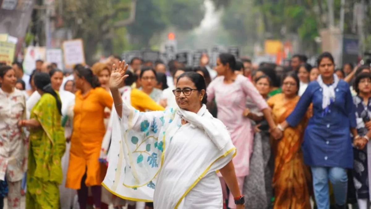 Amid Sandeshkhali row, Mamata Banerjee says, 'Bengal safest state for women' | WATCH | West ...