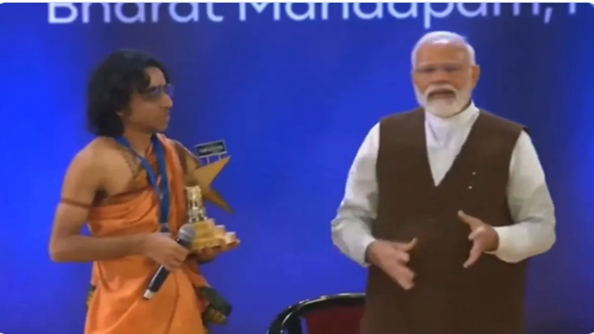 National Creators Award: PM Modi shares interesting anecdote of train ...