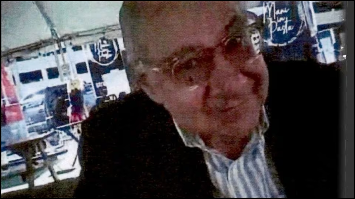 Former US diplomat to plead guilty to spying for communist-run Cuba for ...