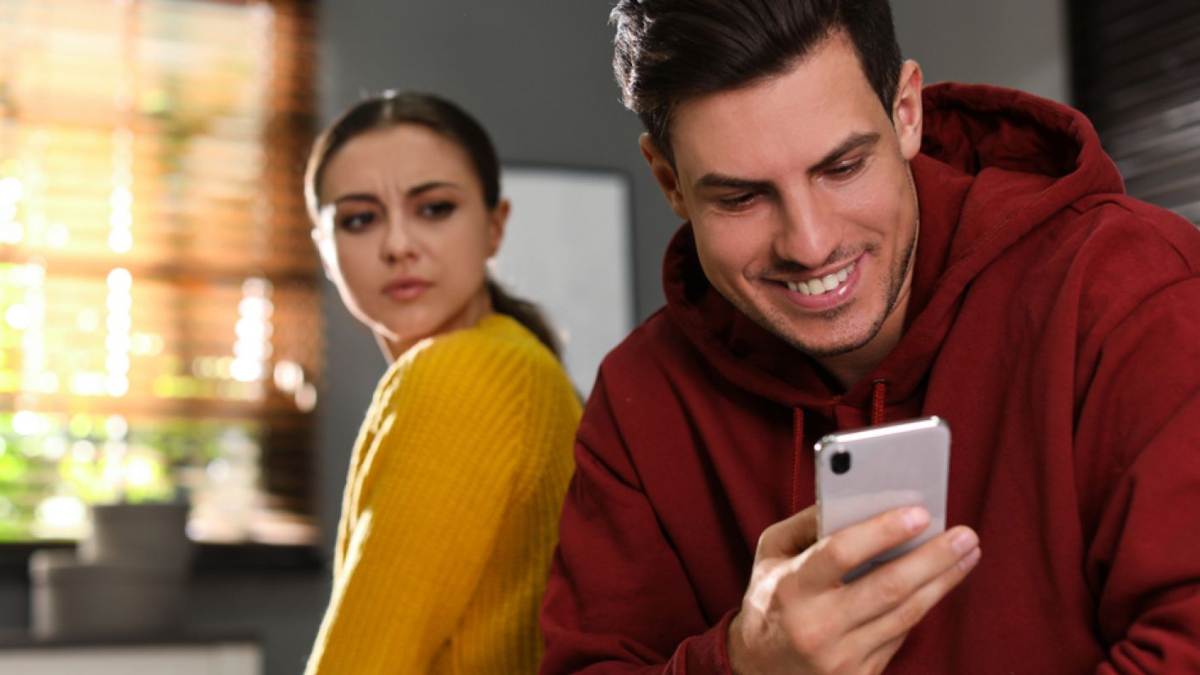 Why do people nowadays prefer to stay in back-burner relationships ...