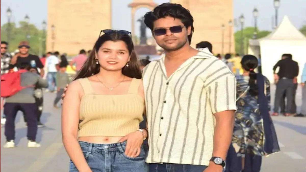 Haryana YouTuber couple jumps off high rise seven floor building after ...