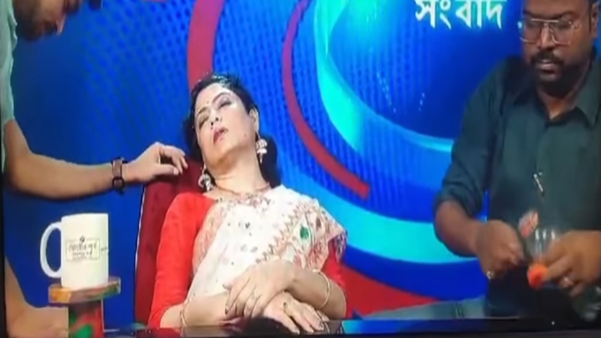 Doordarshan anchor faints during live news show while reporting West ...