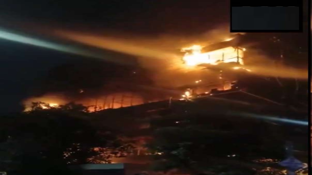 Uttar Pradesh: Massive fire breaks out at building Noida's Sector 65 ...
