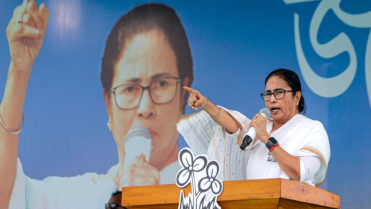 Mamata dubs BJP as ‘job-eater' after HC scraps recruitment of nearly 26,000 teachers: ‘Will RSS ...