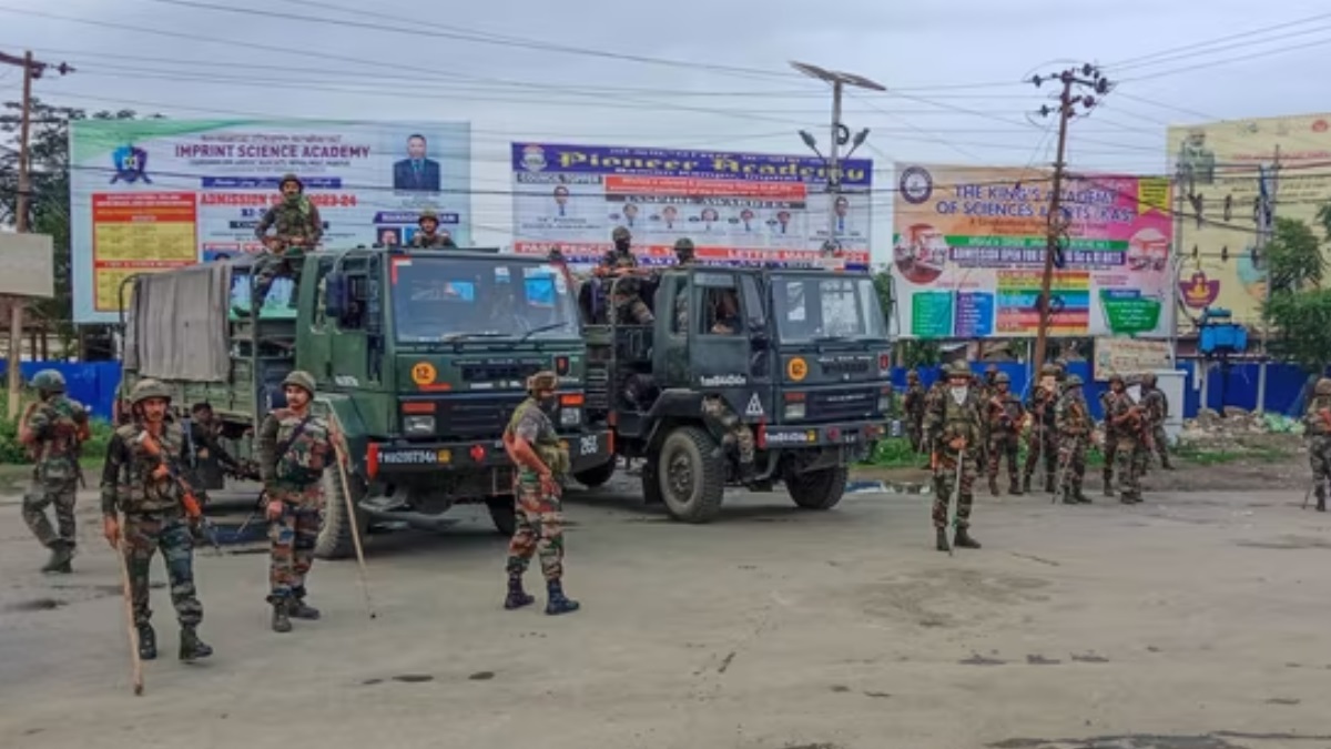 Manipur violence: Gunfight breaks out between village volunteers in ...