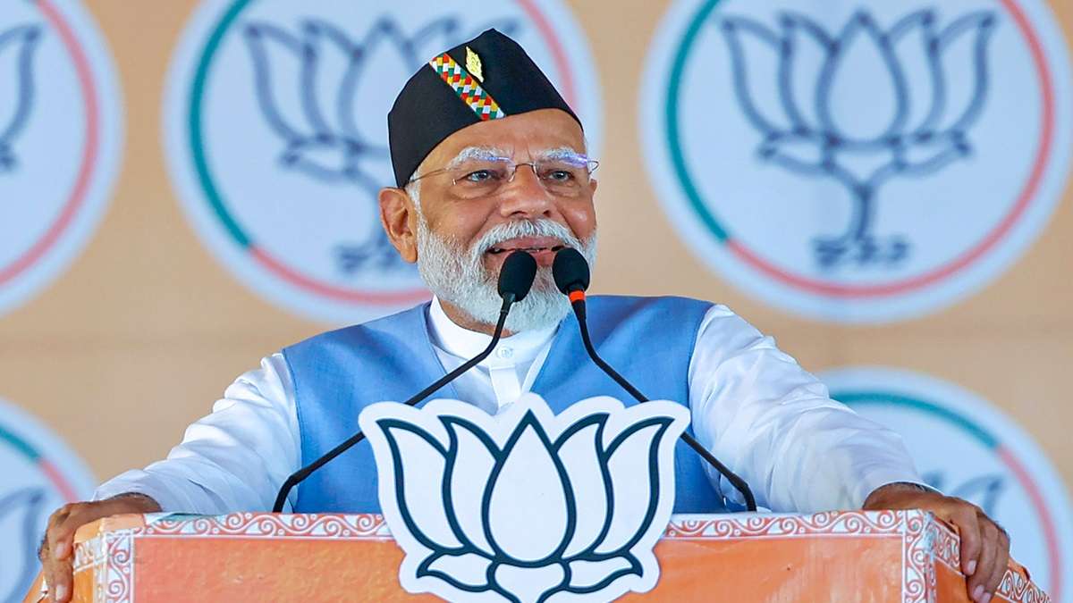 'Modi mauj karne ke liye paida nahi hua...': PM in Rajasthan's Kotputali rally | Rajasthan News ...