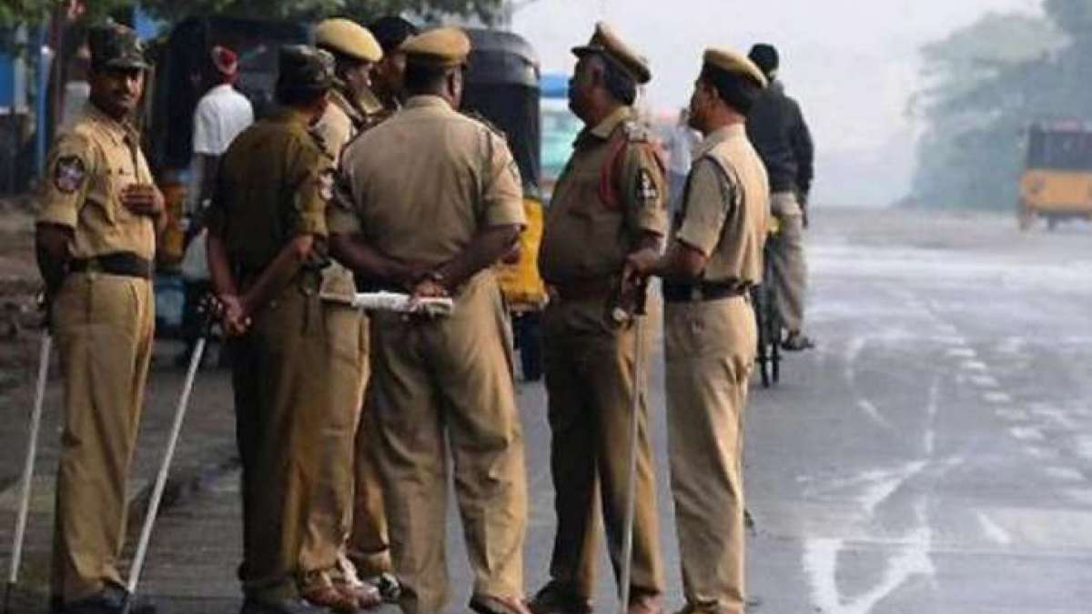 Noida Police Busts Fake Call Centre Arrests 12 For Duping Americans On