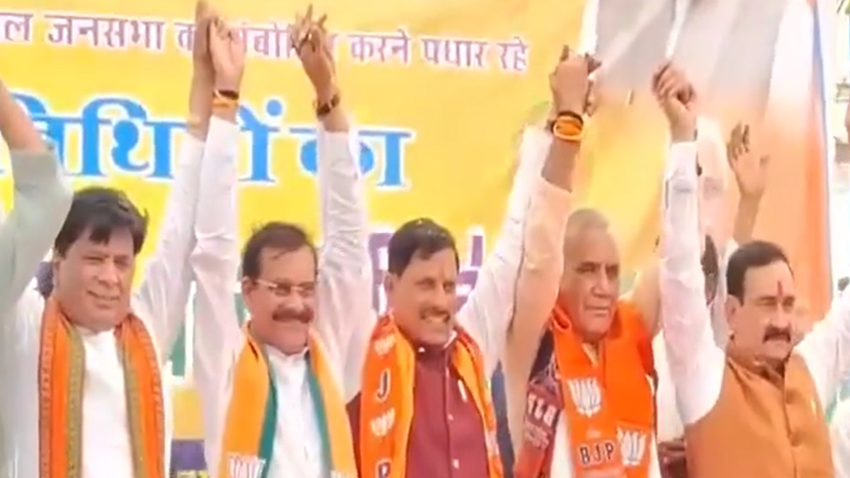 Big blow to Congress in Madhya Pradesh as 6-time MLA Ramniwas Rawat joins BJP | Madhya-pradesh ...