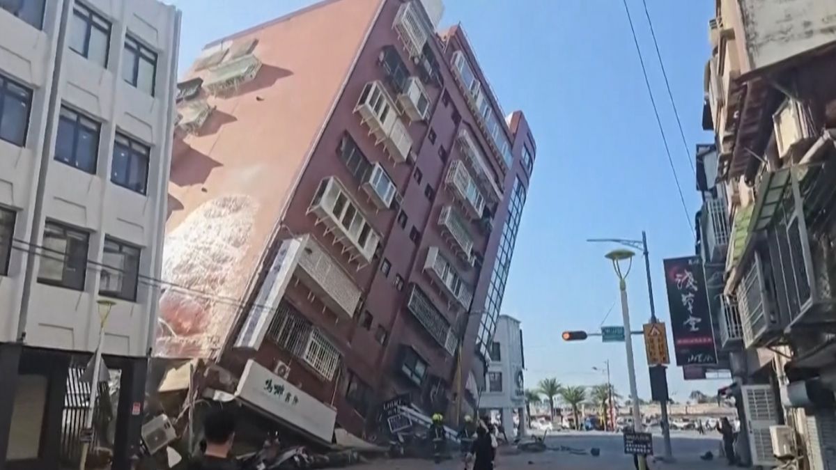 Taiwan earthquake: Multiple buildings collapsed as strong 7.2 magnitude ...