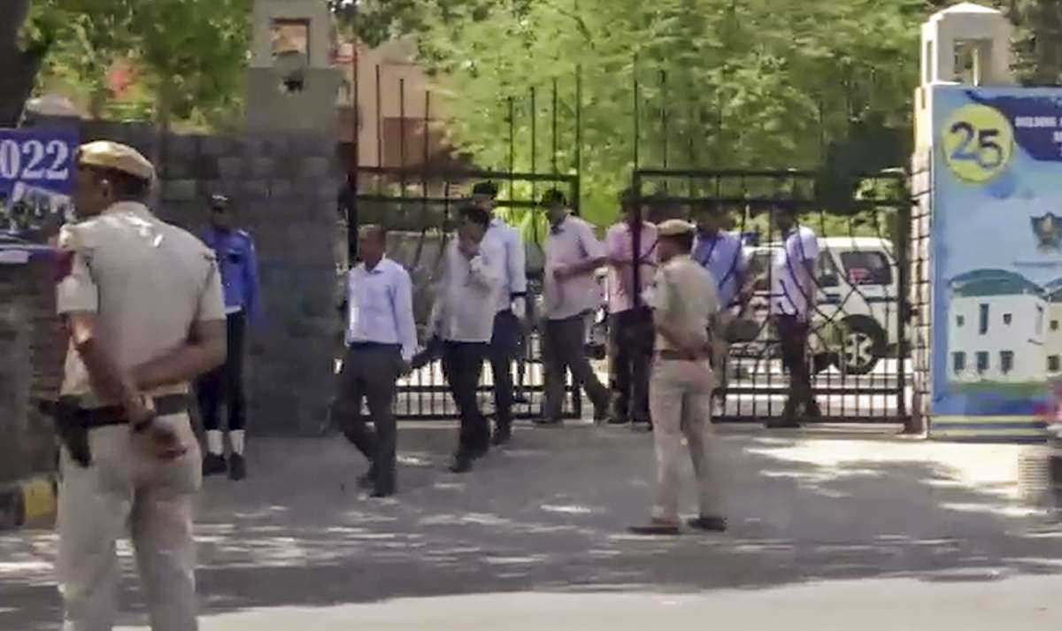 THESE schools of Delhi NCR received bomb threat: Check full list here | India News – India TV