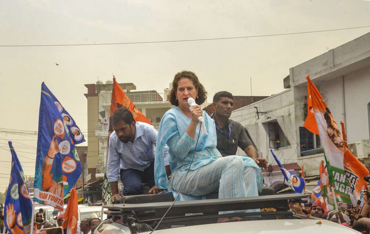 Priyanka Gandhi in Rae Bareilly says, "If you make Rahul win ...