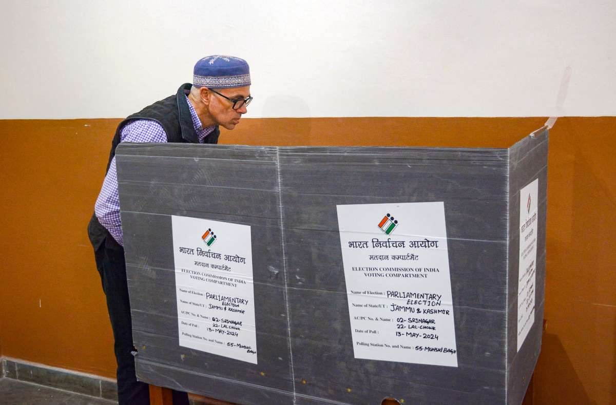 Baramulla Lok Sabha election results: Engineer Rashid defeats Omar ...