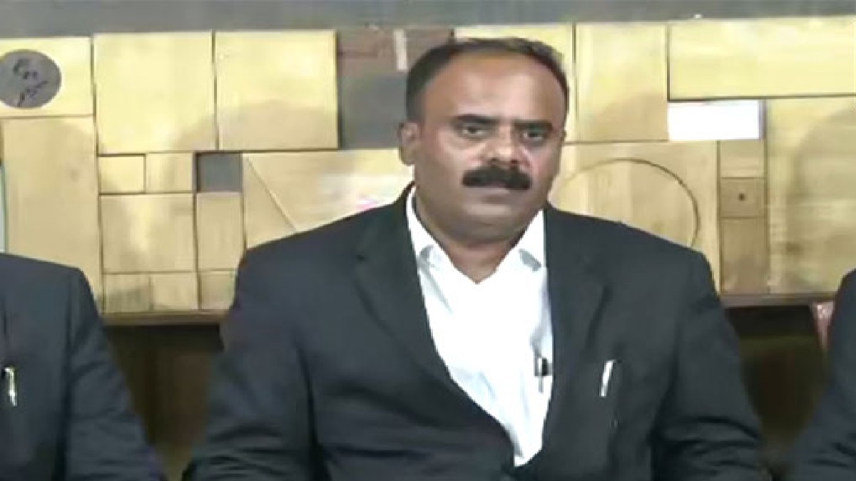 DK Shivakumar rubbishes Devaraje Gowda's allegations of offering Rs 100 ...