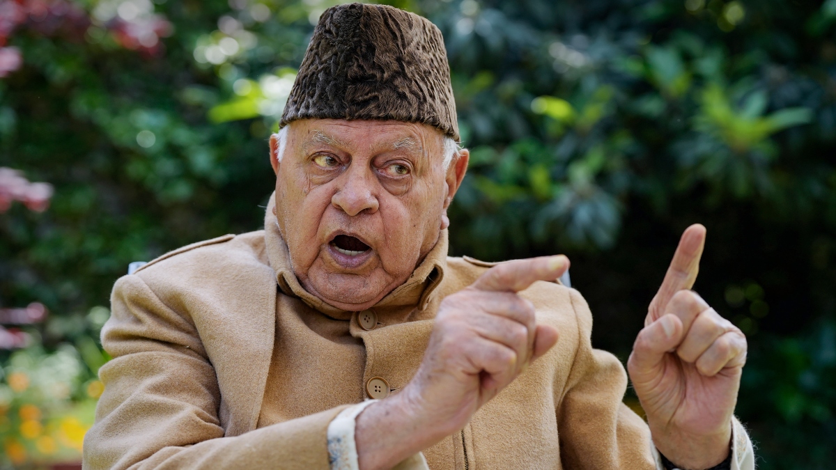 Pakistan not wearing bangles, atom bomb will fall on us: Abdullah on ...