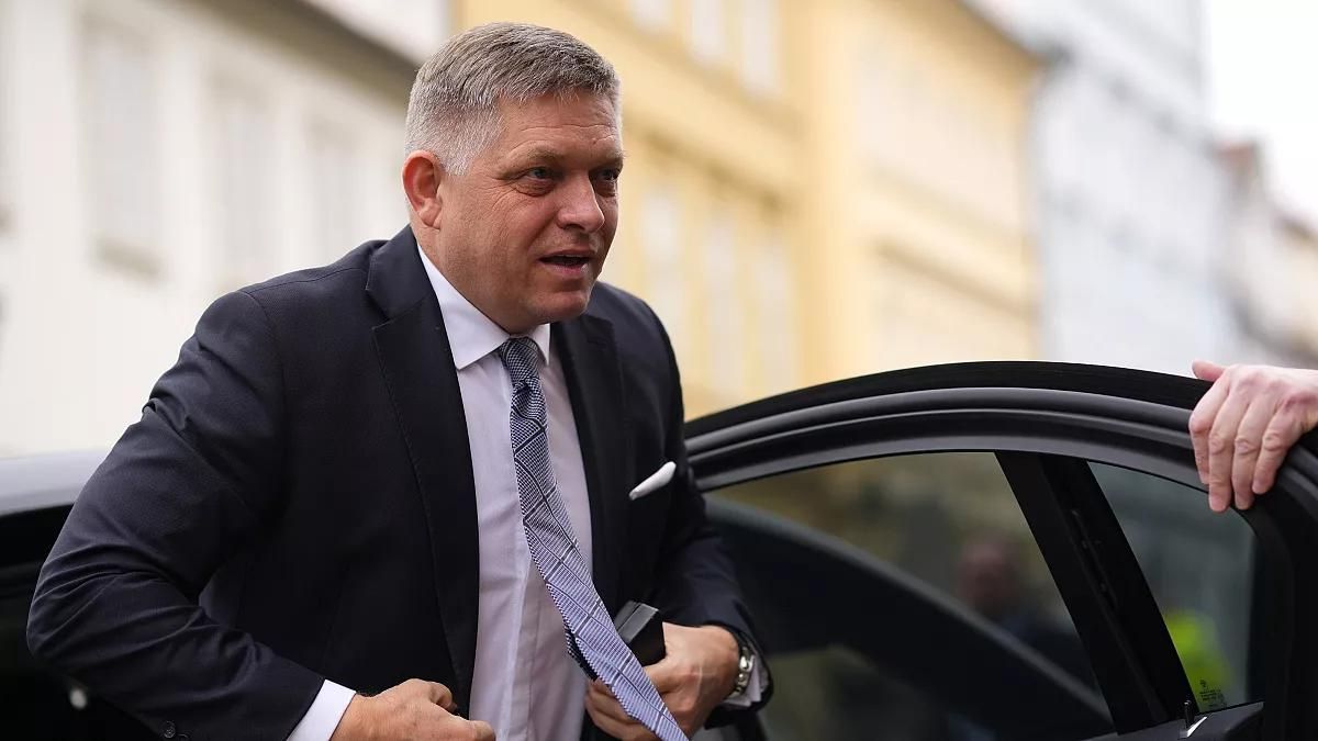 WATCH: Moments after Slovak PM Robert Fico shot in assassination ...