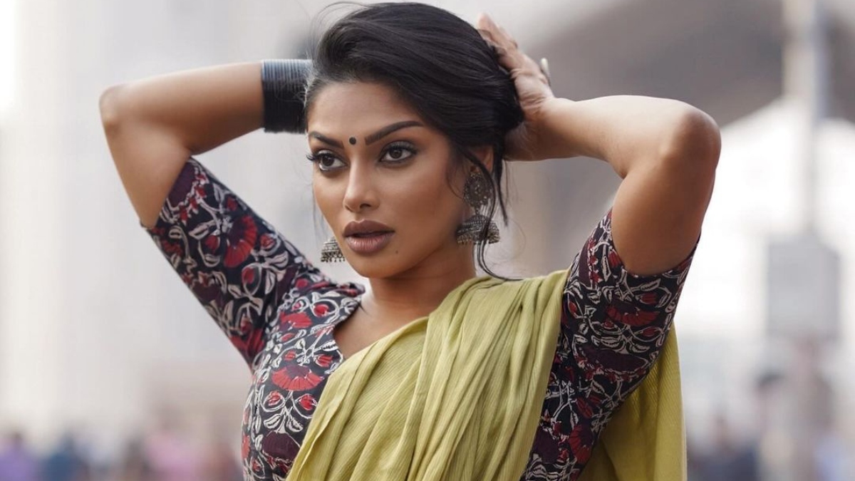 Chandrika Ravi becomes first Indian woman to host American radio show ...