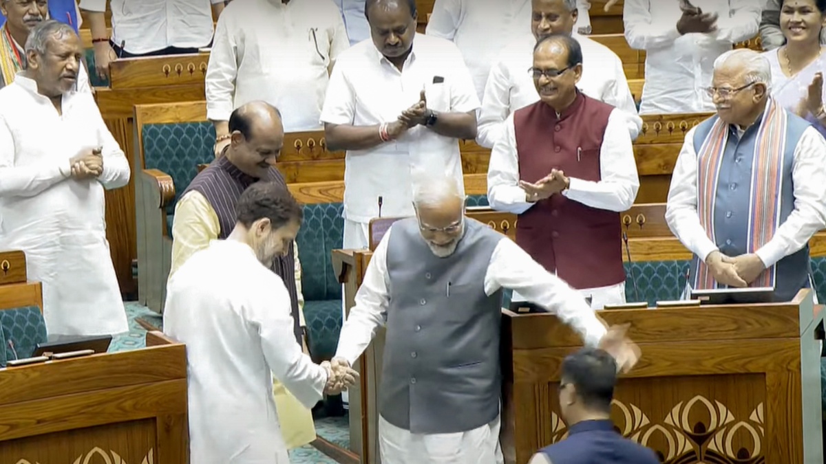 PM Modi, Rahul Gandhi shake hands, welcome Om Birla as new Lok Sabha ...