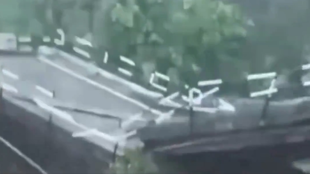 Uttarakhand: Bridge collapse amid heavy rainfall in Ramnagar | Watch ...