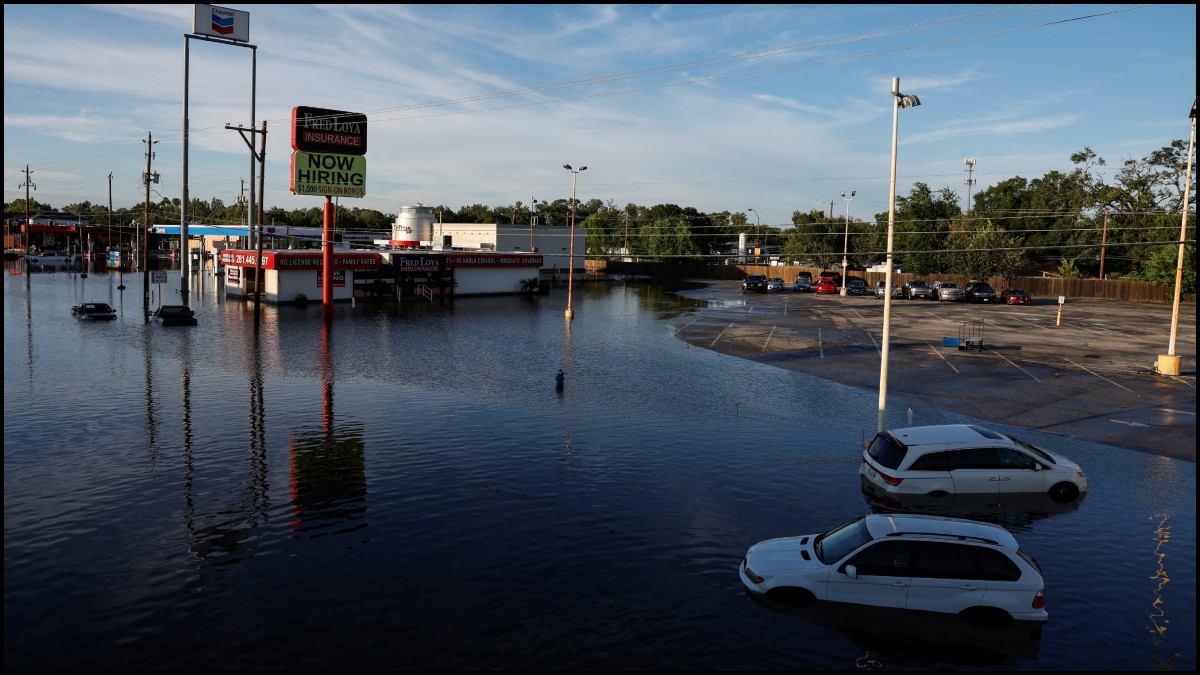 US: Hurricane Beryl unleashes devastation in Texas; 4 killed, 2.7 ...